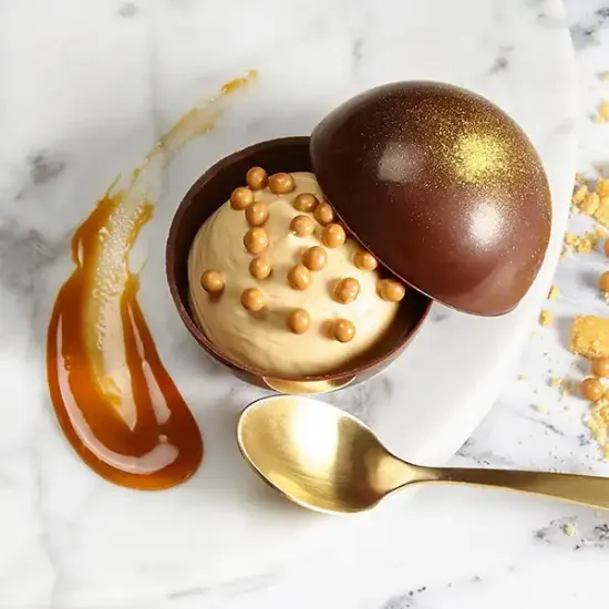 Mona Lisa Dark Chocolate Domes | Pilgrim Foodservice Ltd
